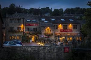 The Old Bridge Inn, Holmfirth, West Yorkshire, Holmfirth – Updated 2024 ...