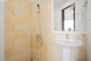 JBR The walk Rimal 6 - 3 Bedroom plus maid 2m walking to beach, Dubai ...