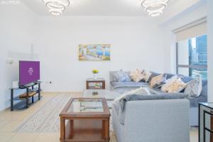 JBR The walk Rimal 6 - 3 Bedroom plus maid 2m walking to beach, Dubai ...