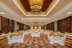 Sheraton Grand Palace Indore, Indore