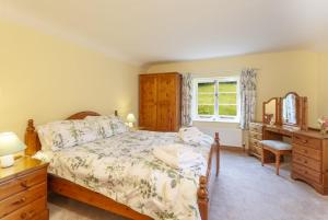 Two Lower Spire Cottage Liscombe, Dulverton (updated prices 2025)