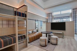 Moxy Banff, Banff (updated prices 2025)