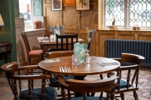 Wheatsheaf Hotel by Chef & Brewer Collection, Virginia Water (updated ...