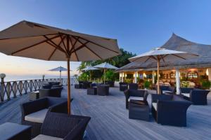 Angaga Island Resort and Spa, Theluveligaa (updated prices 2026)