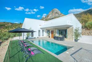 Casa Lola, El Gastor (precios actualizados 2026)