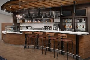 Courtyard Syracuse Downtown at Armory Square, Syracuse (updated prices ...
