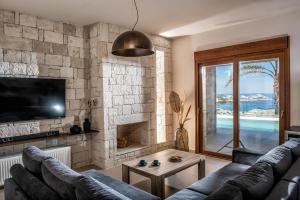 Alpha House in Crete, Ligaria – Updated 2024 Prices