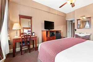 Genetti Hotel, SureStay Collection by Best Western, Williamsport ...