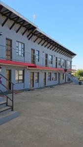 Monavy Riverside Lodge next to Tzaneen, Lenyenye (updated prices 2024)