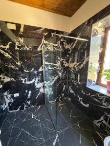 MEROLI Guesthouse - UNESCO quarter, Berat (updated prices 2025)