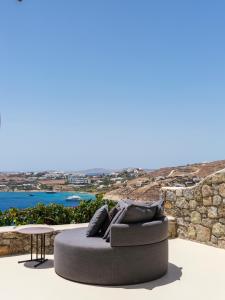 V&V Guest House - Luxury Suites, Ornos (updated prices 2026)