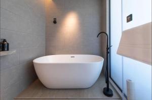 Atour Hotel Guangzhou Huangpu Development Zone Baoying, Guangzhou ...