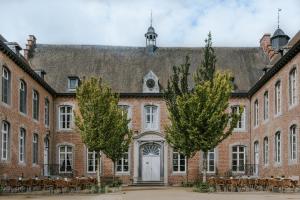 Château de Looz, Borgloon (updated prices 2025)