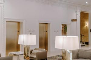 Club Quarters Hotel Downtown, Houston, Houston (updated prices 2025)