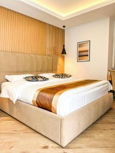 Fafa Aqua Blue, Golem (updated prices 2025)