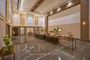 DLF Club 5, Gurgaon (updated prices 2025)