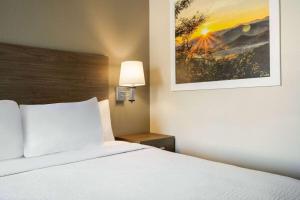 Days Inn by Wyndham Fresno South, Fresno (updated prices 2025)