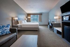 Days Inn & Suites by Wyndham Moncton, Moncton (updated prices 2024)