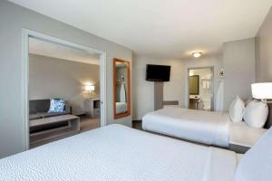 Days Inn & Suites by Wyndham Moncton, Moncton (updated prices 2025)