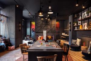 Moxy Springfield Downtown, Springfield (updated prices 2025)