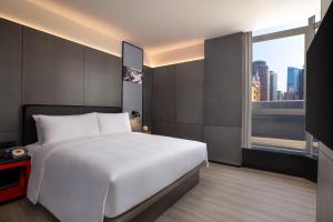 Moxy Chongqing, Chongqing (updated prices 2025)