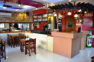 Casa Del Camba Hotel and Restaurant near Hundred Islands, Alaminos ...