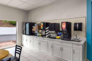 Days Inn by Wyndham Williams, Williams (updated prices 2025)