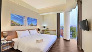 Whiz Prime Hotel Khatib Sulaiman Padang, Padang (updated prices 2025)