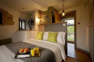 The Windmill Blackthorn Hill, Bicester (updated prices 2025)