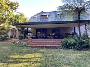 Mongoose Manor BnB, Sunridge Park (updated prices 2025)