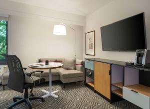 Freepoint Hotel Cambridge, Tapestry Collection by Hilton, Cambridge ...
