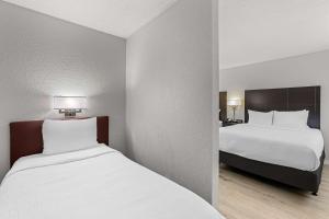 Quality Inn Lakefront, Saint Ignace (updated prices 2025)