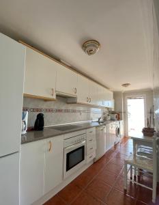 Beautiful flat with sea view in the city center, Estepona (updated ...