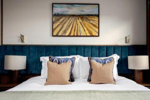 Teller's Arms, Farnham (updated prices 2025)