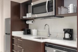 Home2 Suites By Hilton Kitchener, Kitchener (updated prices 2025)