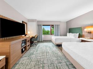 Hampton Inn & Suites Lake Placid, Lake Placid (updated prices 2025)