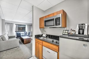 Delta Hotels by Marriott Mount Pleasant, Racine (updated prices 2025)