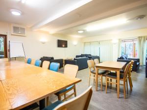 YHA Chester Trafford Hall, Dunham on the Hill (updated prices 2025)