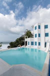 Talalla Blue Beach Villa, Matara (updated prices 2025)