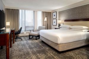 Sheraton Cavalier Saskatoon Hotel, Saskatoon (updated prices 2025)