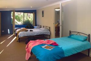 Plomer Beach House, Point Plomer (updated prices 2026)