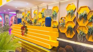 Yellow Bee Resort Cililitan, Jakarta (harga terbaru 2025)