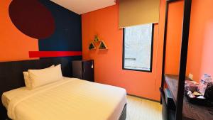 Yellow Bee Resort Cililitan, Jakarta (updated prices 2025)