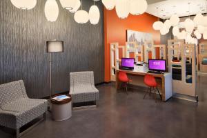 Aloft Seattle Sea-Tac Airport, SeaTac (updated prices 2025)