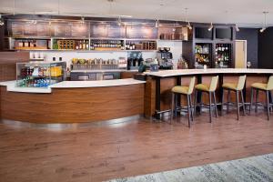 Courtyard by Marriott Roanoke Airport, Roanoke (updated prices 2025)