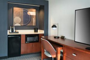 Courtyard by Marriott Silver Spring North/White Oak, Silver Spring ...