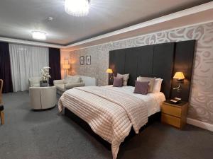 The Diplomat Hotel Restaurant & Spa, Llanelli (updated prices 2025)