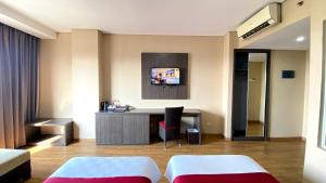 Merapi Merbabu Hotels Bekasi, Bekasi (updated prices 2025)