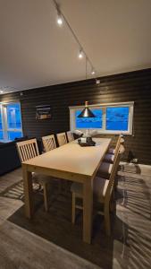 Hemmingodden Lodge, Ballstad (updated prices 2025)
