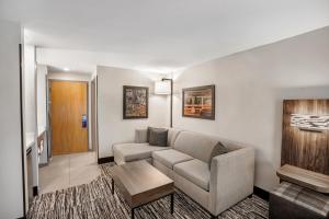 Holiday Inn Express & Suites Hayward by IHG, Hayward (updated prices 2025)